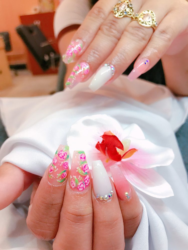 WORLD #1 NAILS AND SPA - 202 Photos & 19 Reviews - Nail Salons - 45315 ...