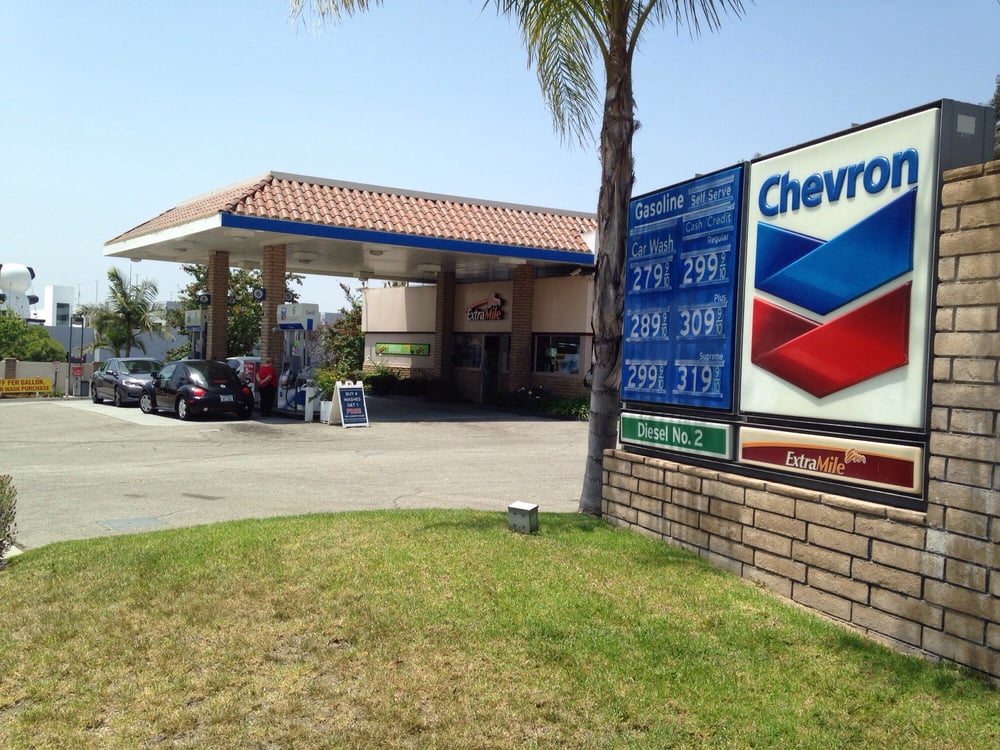 CHEVRON - Updated February 2025 - 854 E Huntington Dr, Monrovia ...