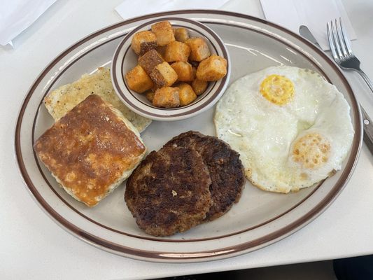 KINFOLK - Updated May 2025 - 194 Photos & 86 Reviews - 111 Harbor Town ...