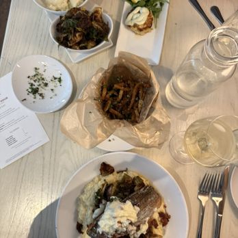 THE HARD SHELL BELLGRADE - Updated October 2025 - 253 Photos & 221 ...