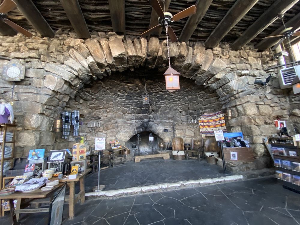 HERMITS REST SNACK BAR - Updated January 2025 - 45 Photos & 12 Reviews ...