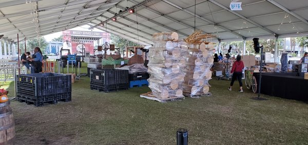 COWS ‘N CABS - Updated October 2025 - 16 Photos - 150 N New York Ave ...