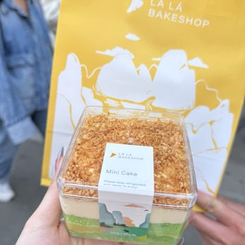 LÀ LÁ BAKESHOP - Updated May 2025 - 307 Photos & 69 Reviews - 73 2nd ...