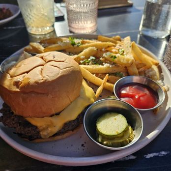 PINK IVY KITCHEN & BAR - Updated September 2025 - 367 Photos & 121 ...