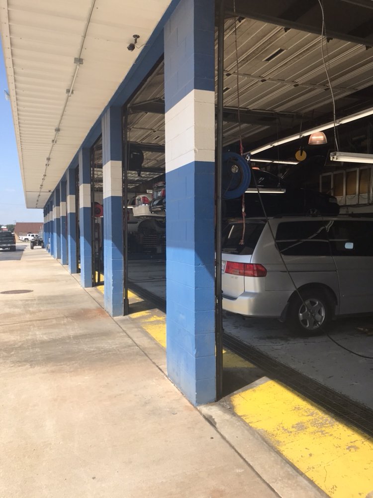 FLEET AUTO REPAIR - Updated August 2025 - 10 Reviews - 701 SW 89th St ...