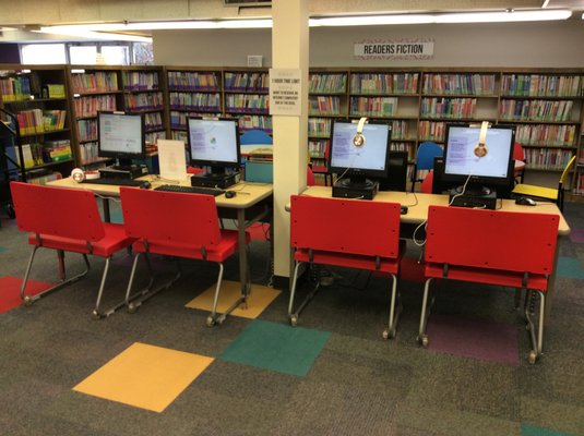 MORTON GROVE PUBLIC LIBRARY - Updated November 2025 - 42 Photos & 14 Reviews - 6140 Lincoln Ave ...