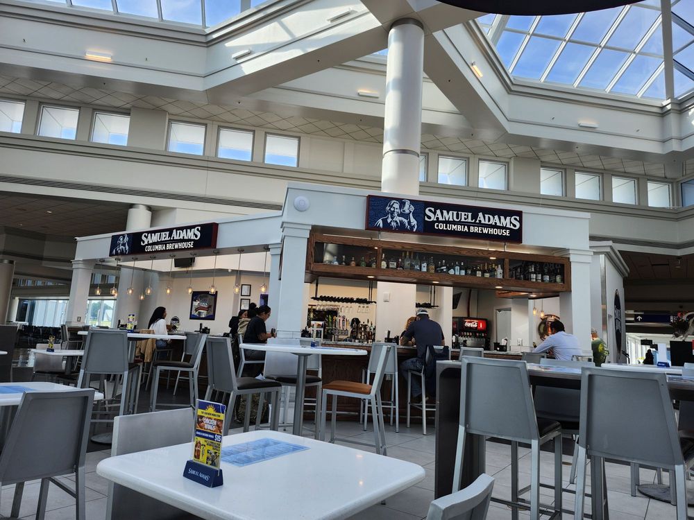 SAMUEL ADAMS COLUMBIA BREWHOUSE - Updated January 2026 - 10 Photos & 10 ...