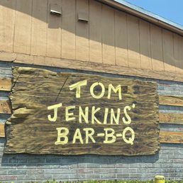 TOM JENKINS B-B-Q - Updated May 2025 - 501 Photos & 1107 Reviews - 1236 ...