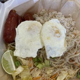 TAPSILOG BISTRO - 2792 Photos & 1476 Reviews - 819 W Hamilton Ave ...