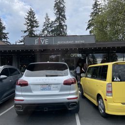 FIVE RESTAURANT BISTRO - Updated December 2025 - 452 Photos & 548 ...