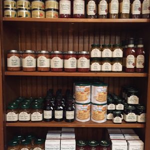 25 Photos - 326 N Main St, Hannibal, Missouri - Fabric Stores - Phone ...