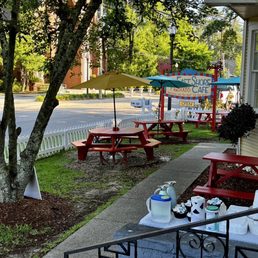 EAST SHORE CAFE - Updated June 2025 - 238 Photos & 206 Reviews - 1506 ...