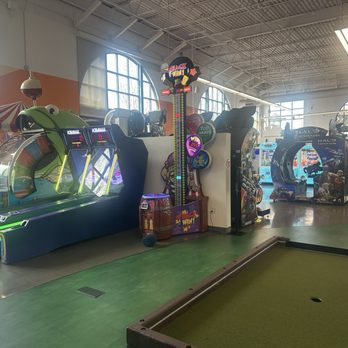 SUBPAR MINIATURE GOLF - Updated August 2025 - 477 Photos & 374 Reviews ...