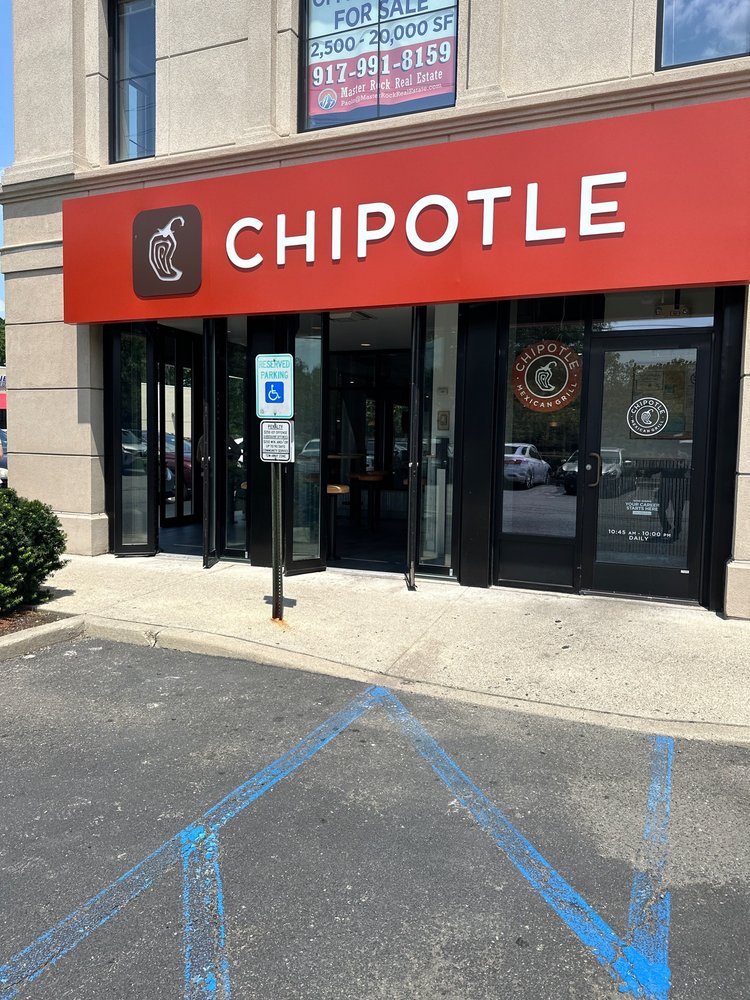 CHIPOTLE MEXICAN GRILL - Updated June 2024 - 40 Reviews - 1 Garden ...