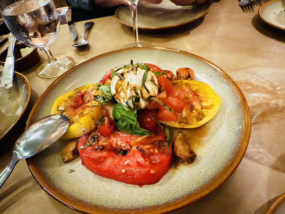 HIGGINS RESTAURANT - Updated December 2025 - 478 Photos & 682 Reviews ...