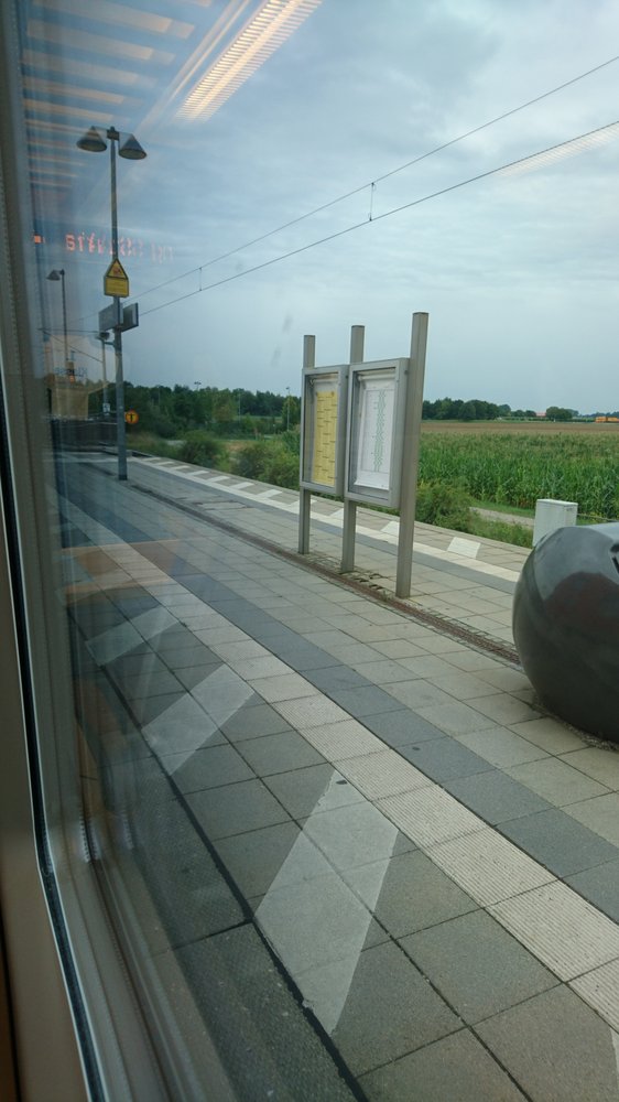 BAHNHOF MERING- ST. AFRA - Bahndammstr. 1, Mering, Bayern, Germany ...