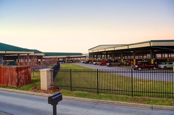 THE PARKING SPOT - Updated November 2025 - 15 Photos & 173 Reviews ...