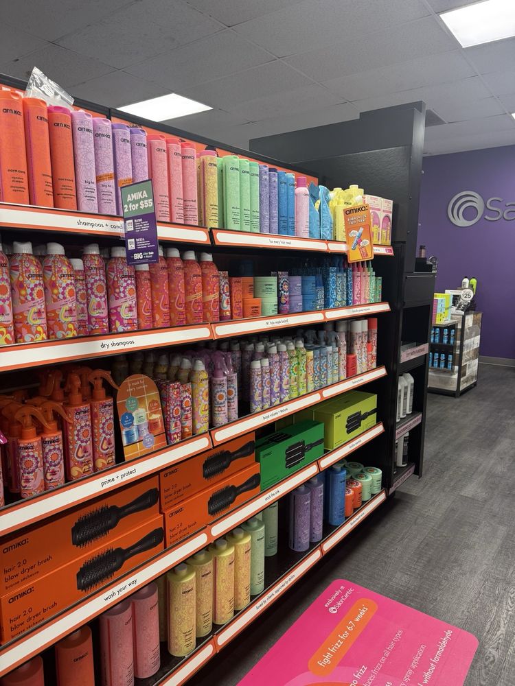 SALON CENTRIC - Updated October 2025 - 14 Reviews - 411 E Huntington Dr ...