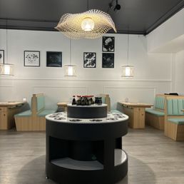 HULA POT - Updated September 2025 - 83 Photos & 100 Reviews - 113 N 4th ...