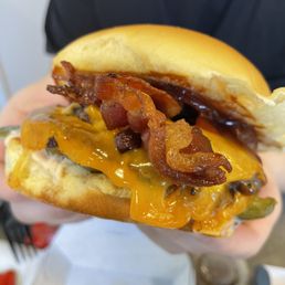 DIESEL AND DUKE - Updated October 2025 - 281 Photos & 255 Reviews - 389 ...