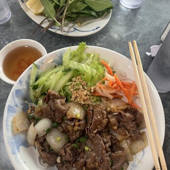 PHO MINH THU - Updated October 2025 - 409 Photos & 473 Reviews - 478 Ena Rd, Honolulu, Hawaii ...