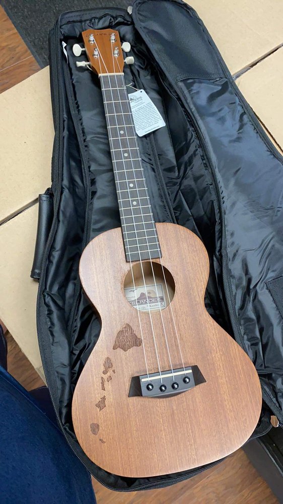 THE STRUM SHOP - Updated May 2024 - 31 Photos & 75 Reviews - 209 Vernon ...