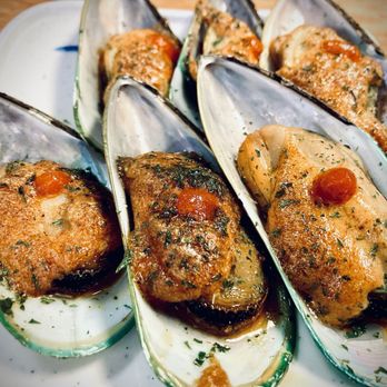 SUSHI PIER - Updated May 2024 - 1576 Photos & 1133 Reviews - 1290 E ...