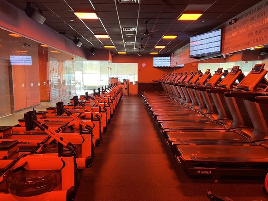 ORANGETHEORY FITNESS - Updated December 2025 - 24 Photos - 4345 US 9 ...