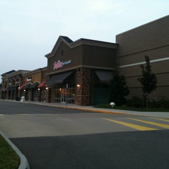 LANDSTOWN COMMONS - Updated March 2025 - 48 Photos & 37 Reviews - 3334 ...