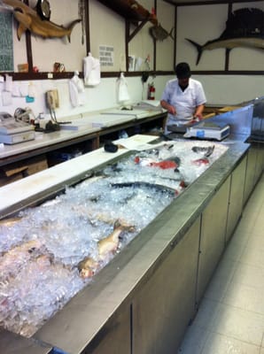 ROBERT’S FISH MARKET - Updated December 2025 - 11 Reviews - 2916 W ...