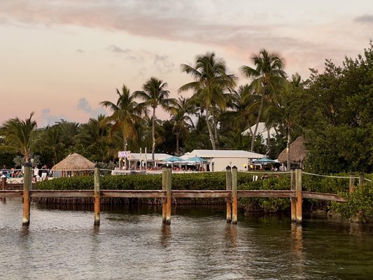 SNOOK’S BAYSIDE RESTAURANT & GRAND TIKI - Updated September 2025 - 1489 ...