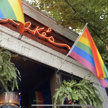 BLAKE’S ON THE PARK - Updated December 2025 - 88 Photos & 182 Reviews ...