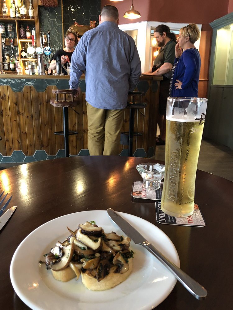 KINGS ARMS - Updated June 2024 - High Street, Melrose, Scottish Borders ...