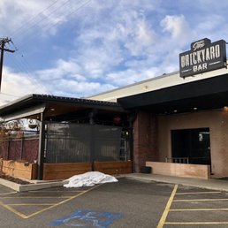 THE BRICKYARD BAR - Updated July 2025 - 160 Photos & 206 Reviews - 3000 ...