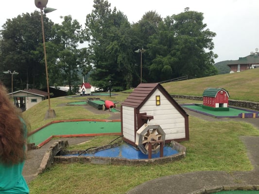 SHADOWBROOK GOLF COURSE - Updated July 2025 - 11 Reviews - 201 Resort ...