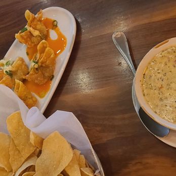 ANTHEM - 1065 Photos & 650 Reviews - 91 Rainey St, Austin, Texas ...