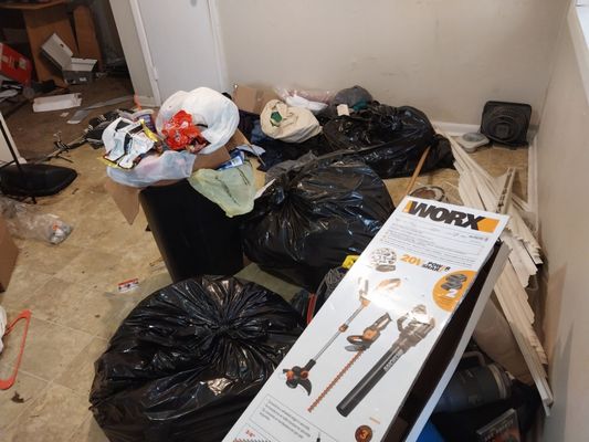 JUNK DOGS TRASH REMOVAL - Updated September 2025 - 41 Photos ...