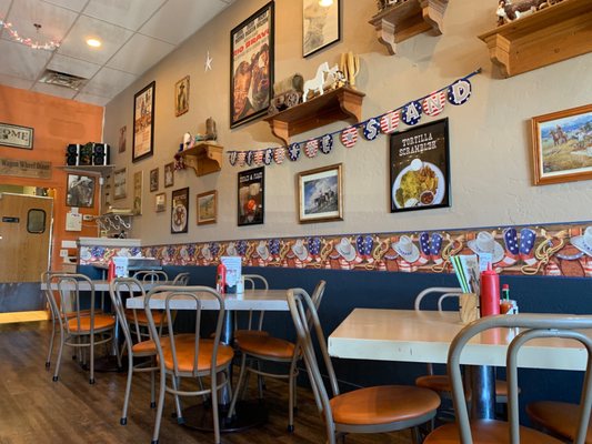 THE WAGON WHEEL DINER - 120 Photos & 179 Reviews - 2654 Red Cliffs Dr ...