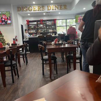 DIGGER’S DINER - Updated December 2025 - 42 Photos & 32 Reviews - 2453 ...