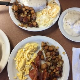 THE PINON CAFE - 219 Photos & 275 Reviews - 1001 S Beeline Hwy, Payson ...