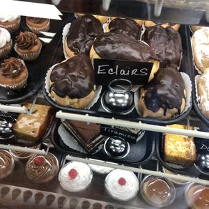 VICKY BAKERY - 101 Photos & 86 Reviews - 445 E 49th St, Hialeah ...