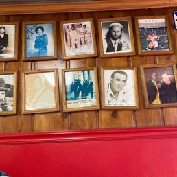 CENTER POINT BARBECUE - Updated January 2025 - 220 Photos & 280 Reviews ...