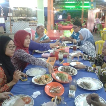 MEDAN IKAN BAKAR SERKAM - Updated June 2025 - KM 18, Kampung Serkam ...