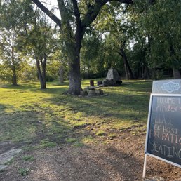 GRINDERS STONEWALL - Updated July 2025 - 325 Photos & 373 Reviews ...