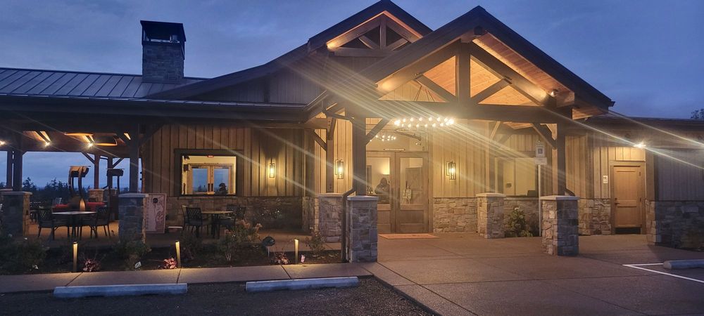 SILVERBACK ESTATE WINERY - Updated June 2025 - 11374 Sunnyview Rd NE ...