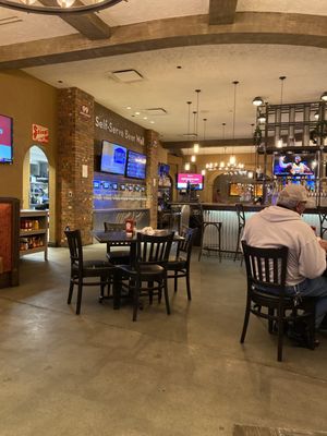 HOPS HOUSE - KANSAS CITY - Updated October 2025 - 74 Photos & 67 ...