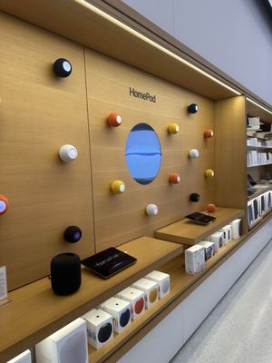 APPLE STORE - Updated April 2026 - 39 Photos & 216 Reviews - 10300 ...