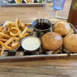 PROOF 124 TABLE AND TAVERN - Updated July 2025 - 216 Photos & 194 ...