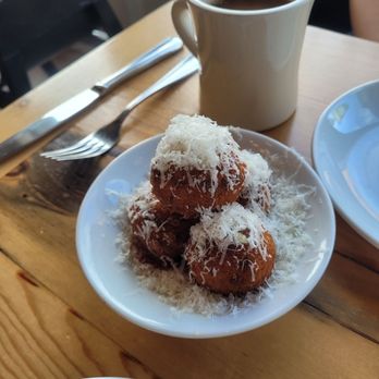 MIDA - Updated August 2024 - 842 Photos & 611 Reviews - 782 Tremont St ...