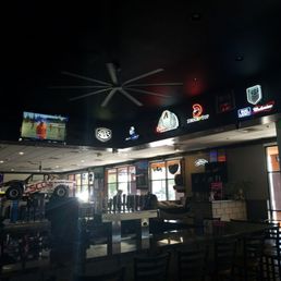 BREWERS RESTAURANT & SPORTS BAR - Updated August 2025 - 68 Photos & 163 ...